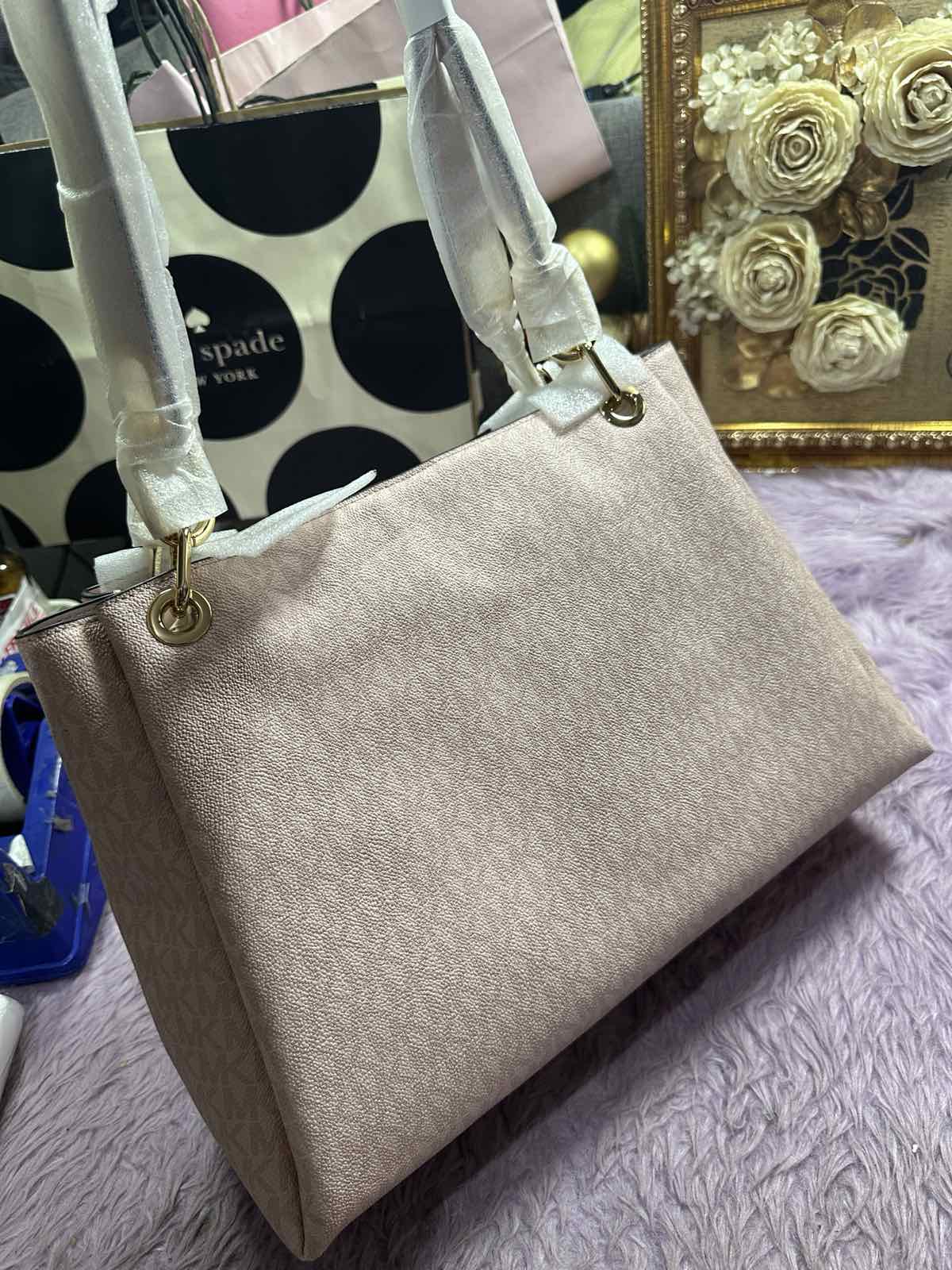 ORIG & IMPORTED Michael Kors MK Trisha Large Shoulder Pink Tote Bag ...